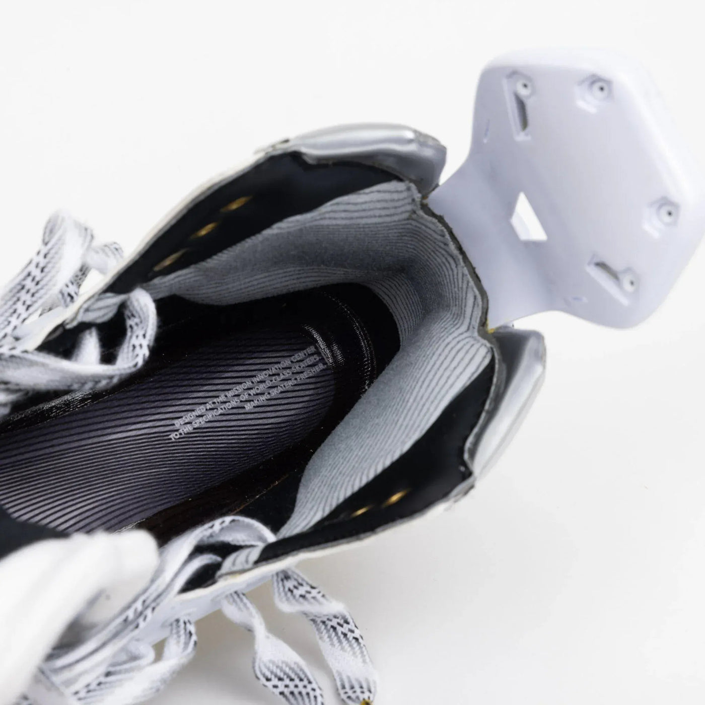 Mission Inhaler FS1 Senior Roller Hockey Skates | TheHockeyShop.com